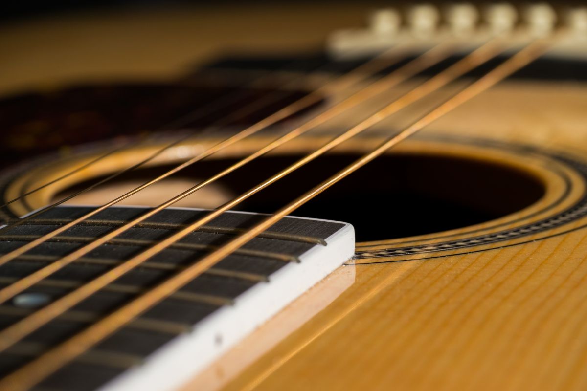 Cours De Guitare Orientale - EMM PARIS